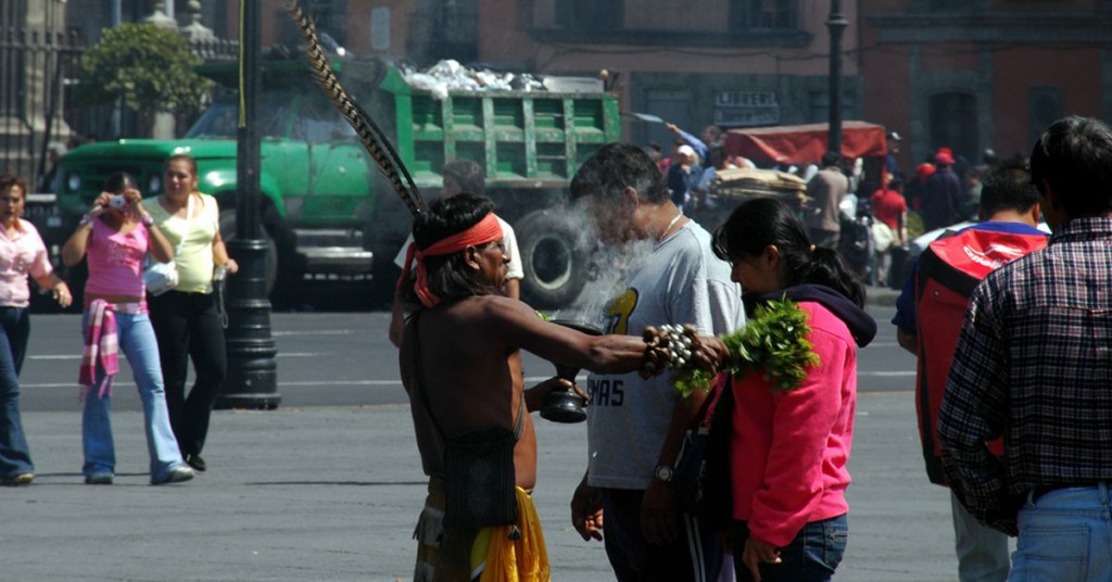 10 curanderos famosos del Mundo