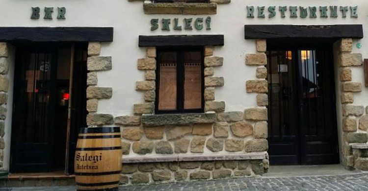 10 restaurantes baratos en el País Vasco donde comer bien