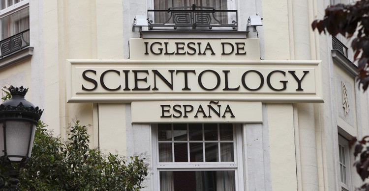 8 sectas españolas que te pondrán los pelos de punta