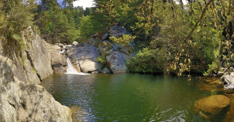 Las 10 pozas subterráneas más impresionantes del mundo