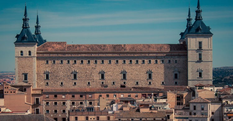 8 curiosidades del Alcázar de Toledo que debes saber