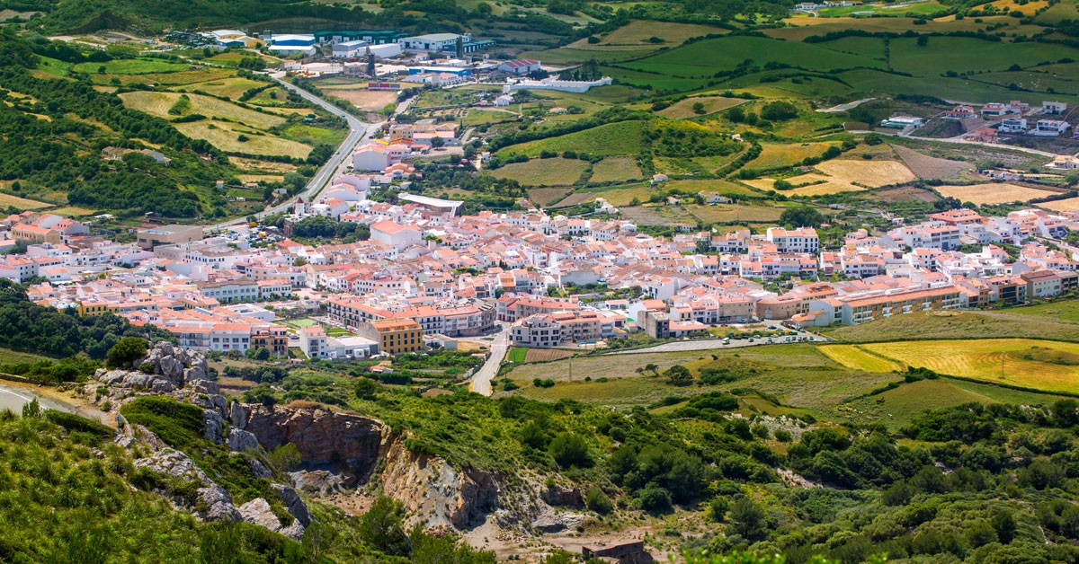 Los 8 pueblos más bonitos de Menorca